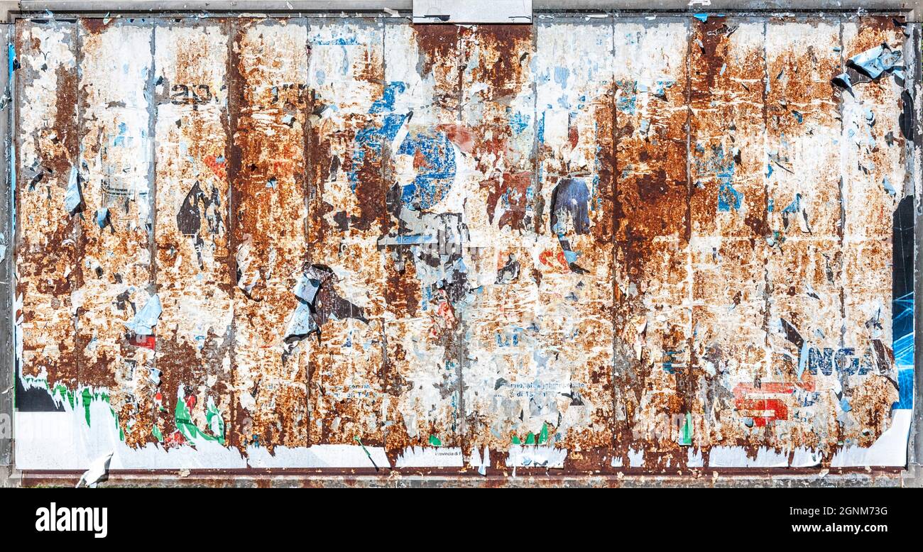 rusty advertising background panel Stock Photo - Alamy