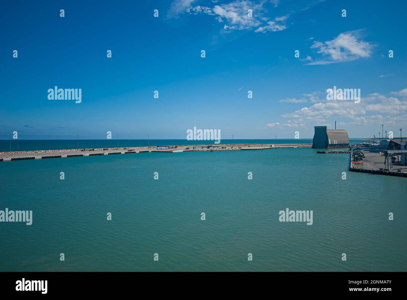 Floating breakwater hi-res stock photography and images - Alamy