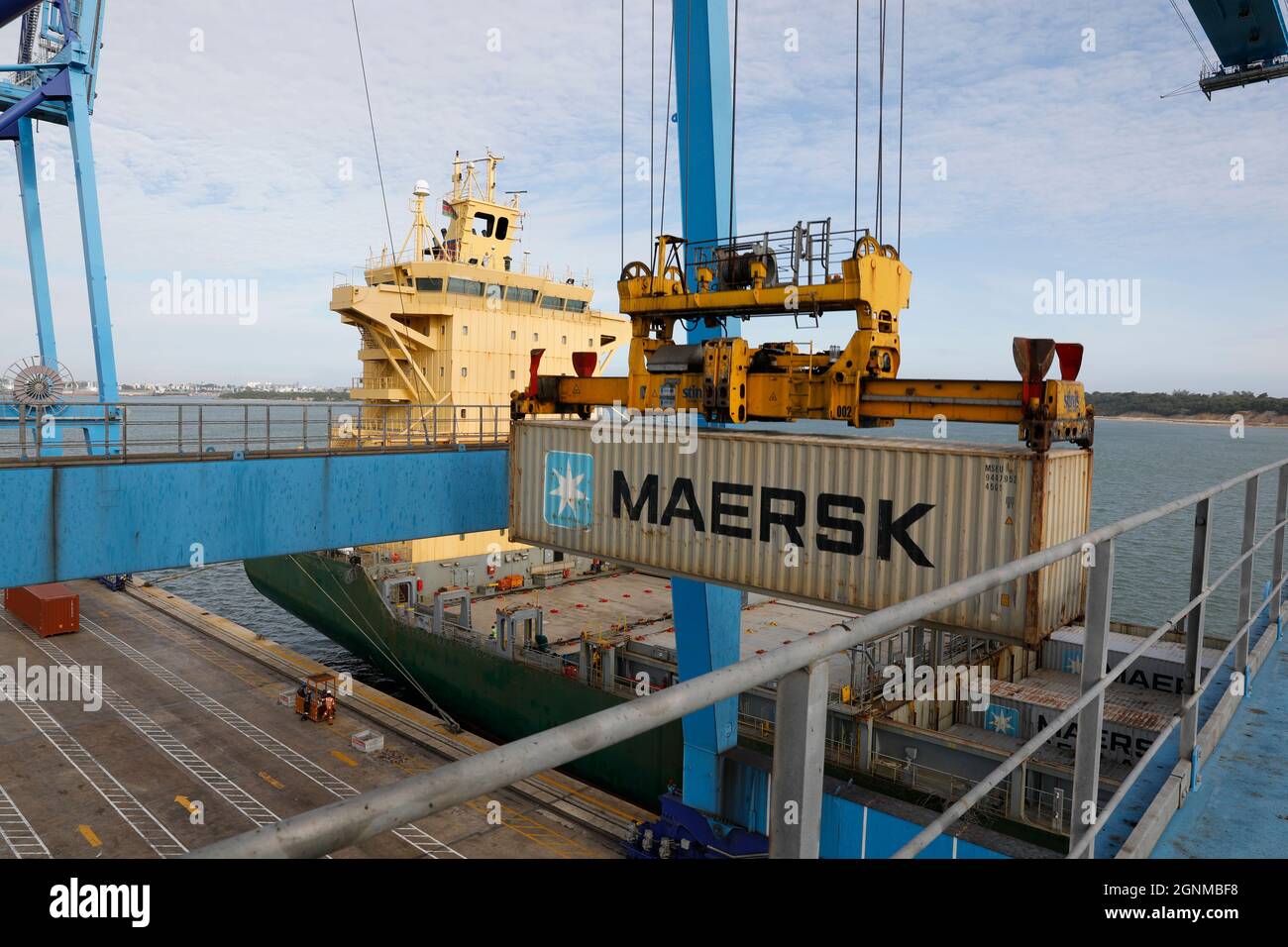 Mombasa port authority hi-res stock photography and images - Alamy