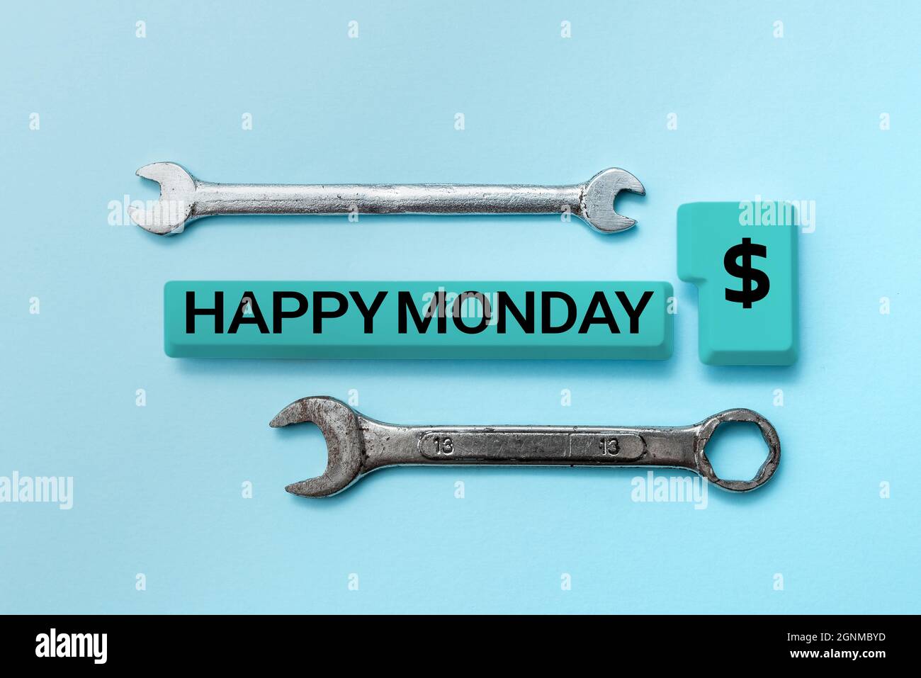 Text showing inspiration Happy Monday. Business concept telling that ...