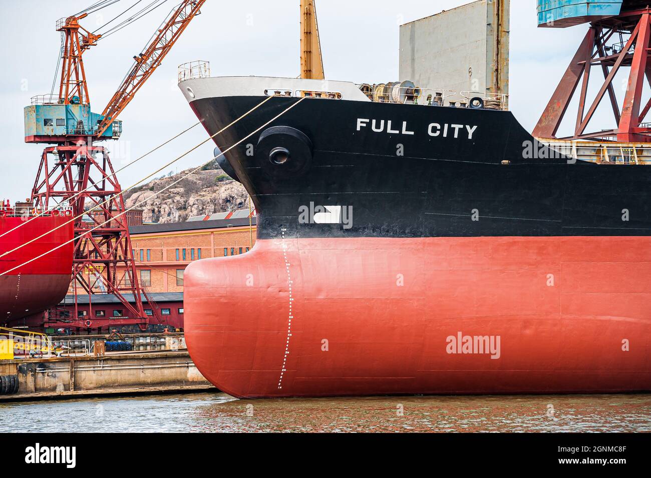 Rising eagle hi-res stock photography and images - Alamy