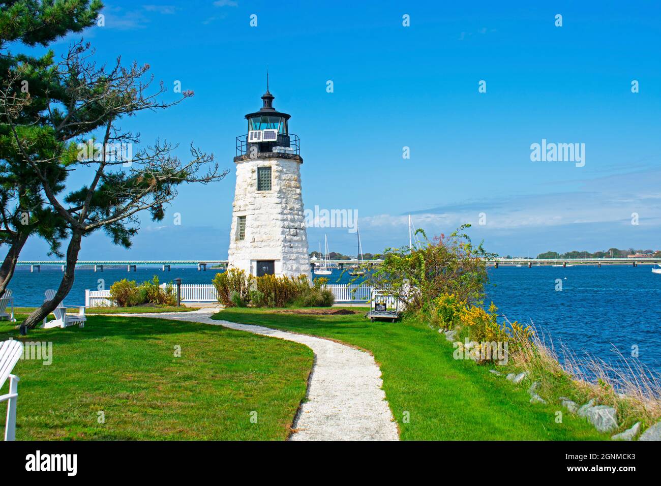 Goat Island lighthouse, also known as Newport Harbor Lighthouse ...