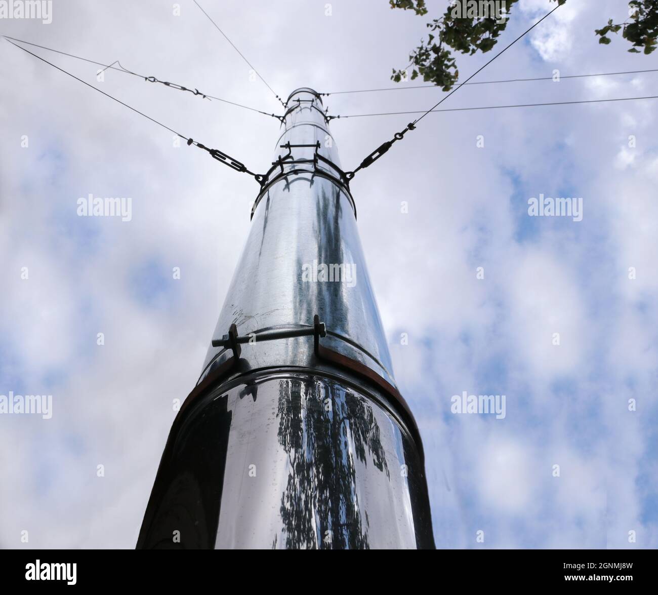 Cable tensioning device hi-res stock photography and images - Alamy