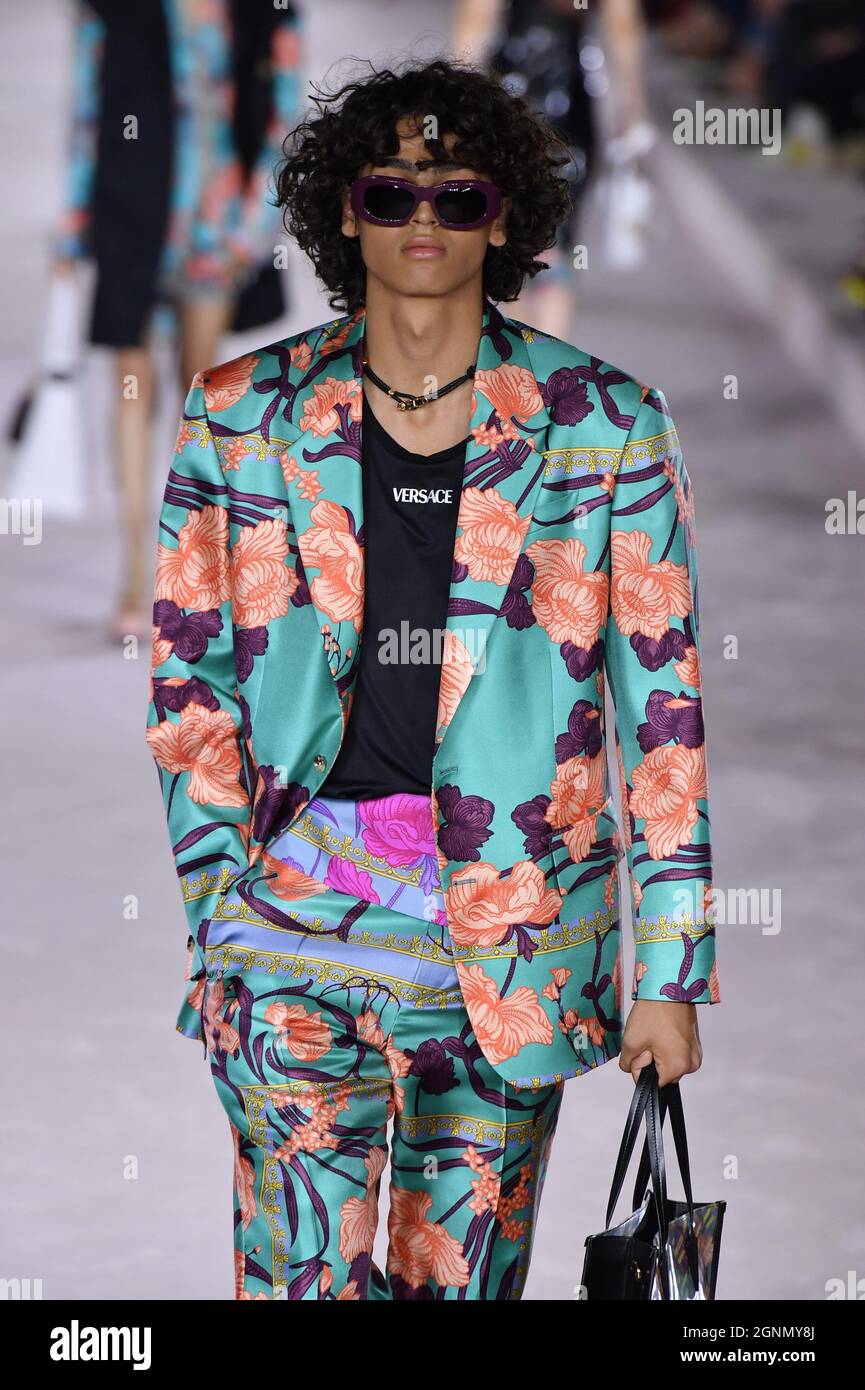 Versace 2022 Pattern