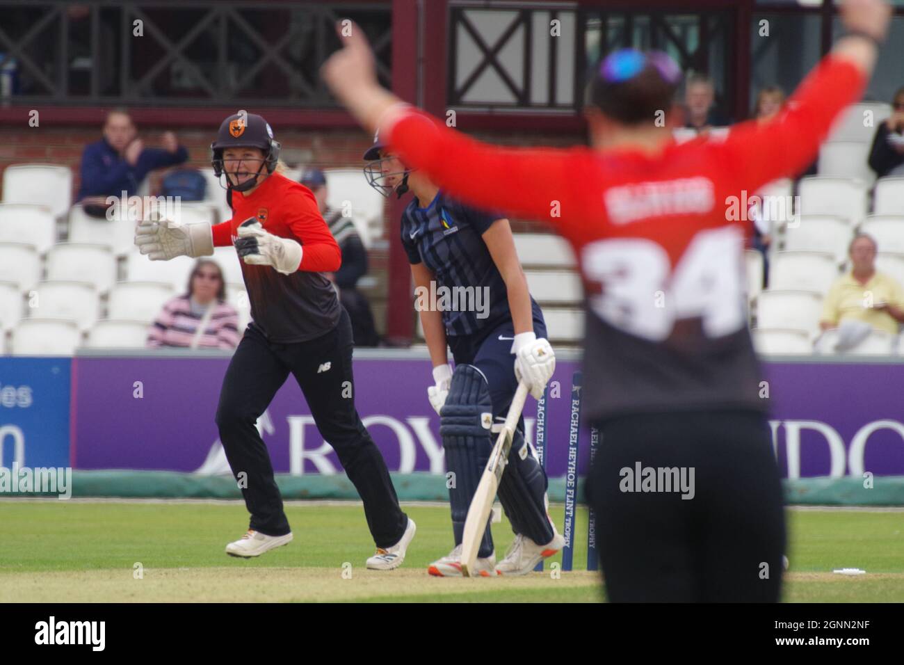 Northampton, England, 25 September 2021. Wicket keeper Carla Rudd and ...