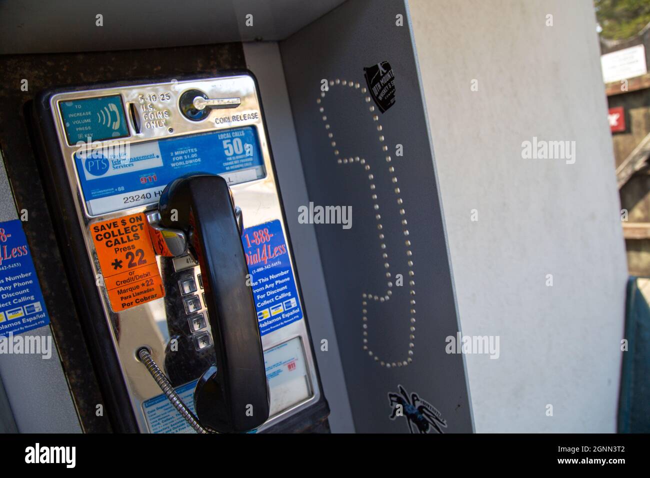 Bell phone booth hi-res stock photography and images - Alamy