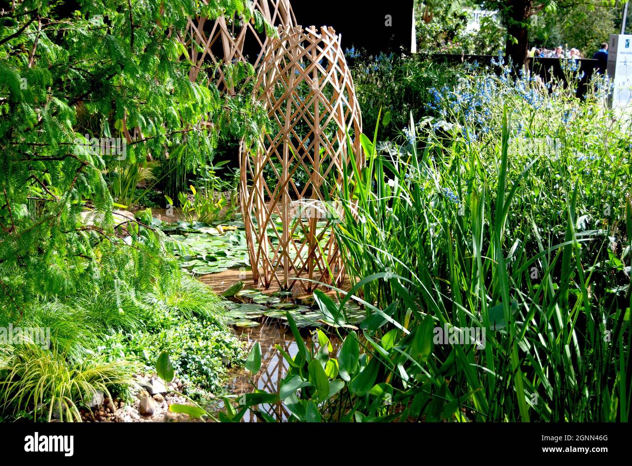 Guangzhou China: Guangzhou Garden, RHS Chelsea Flower Show September ...