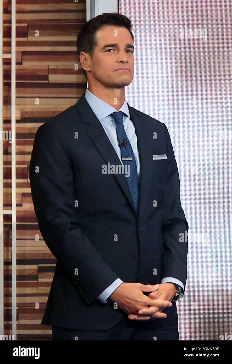 New York, NY, USA. 26th Sep, 2021. Rob Marciano on the set of Good ...