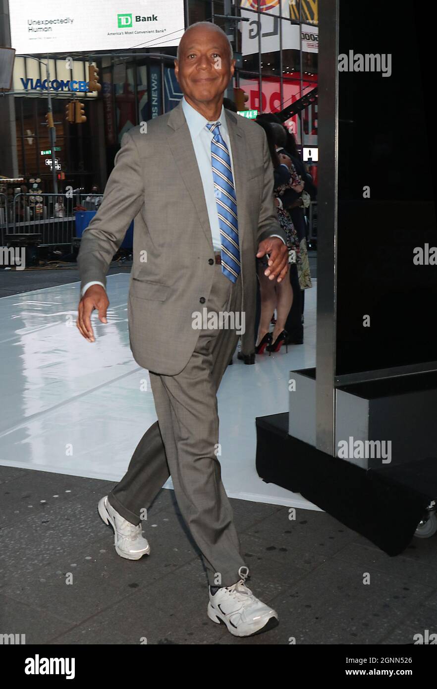 New York, NY, USA. 26th Sep, 2021. Ron Claiborne on the set of Good ...
