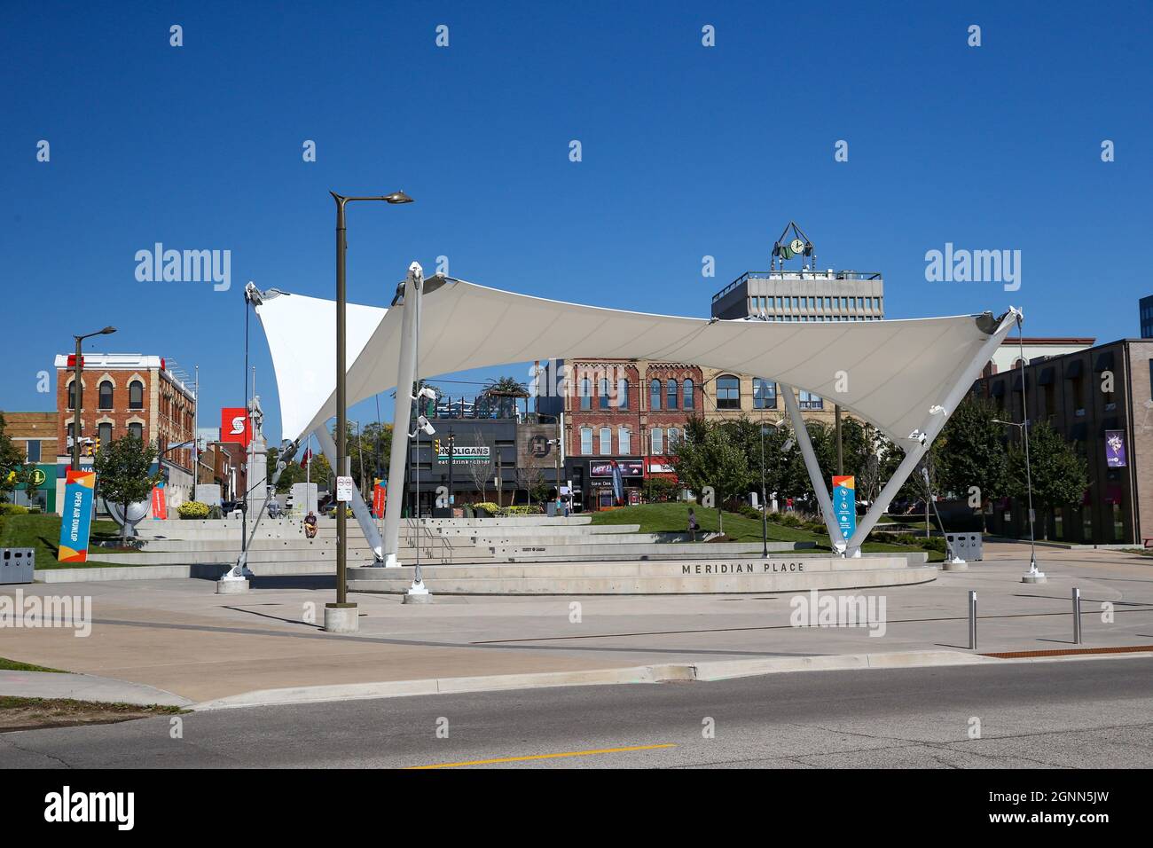 Downtown barrie ontario hi-res stock photography and images - Alamy