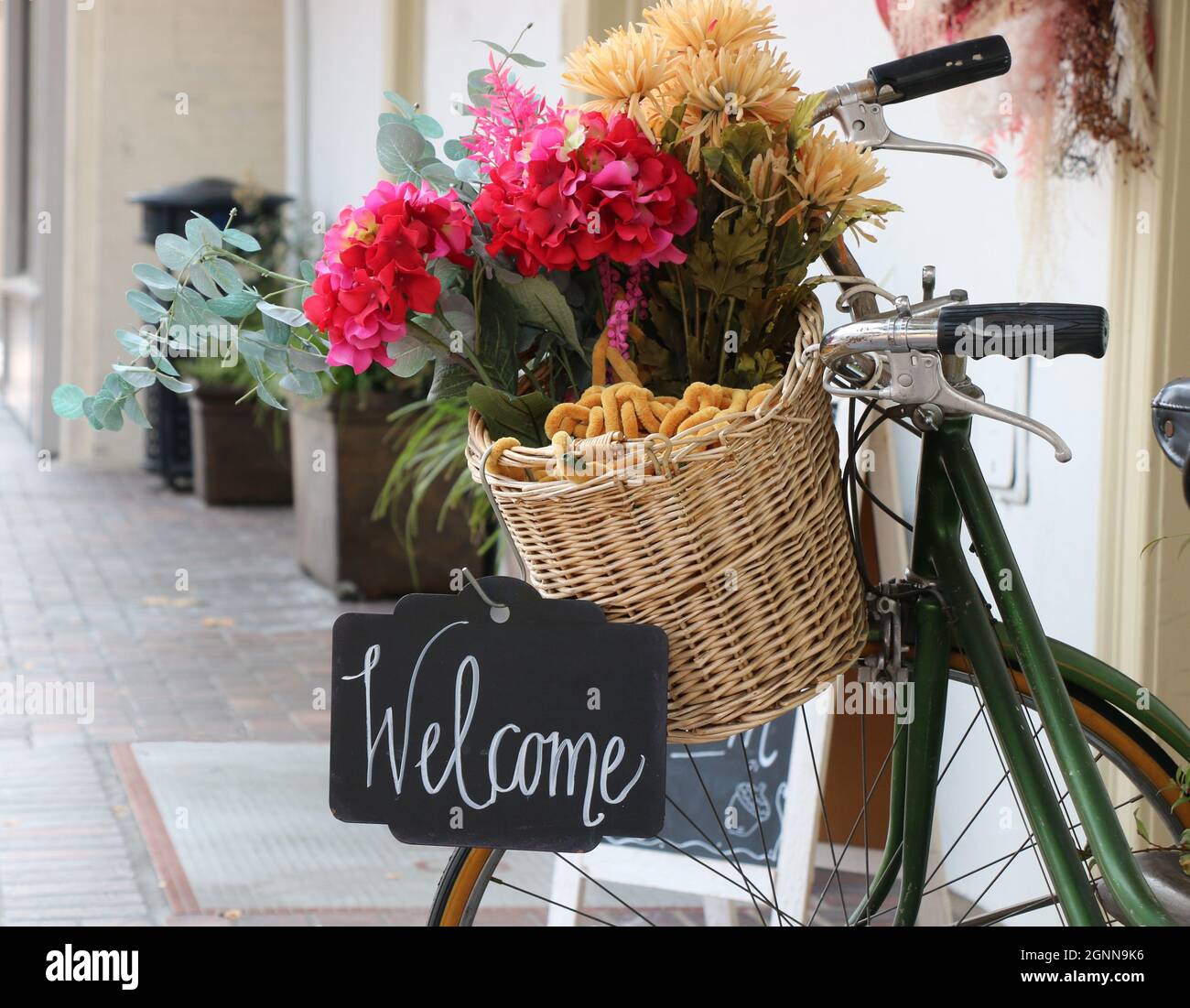 California ca city sign welcome hi-res stock photography and images - Alamy