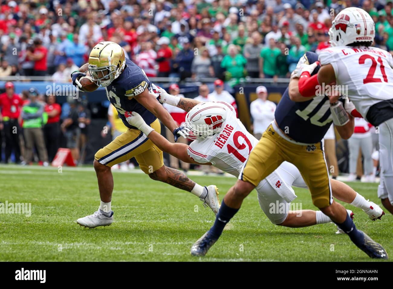 September 25, 2021: Notre Dame Fighting Irish running back Kyren ...