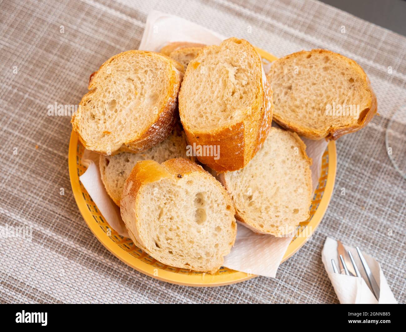 Ficelle bread hi-res stock photography and images - Alamy
