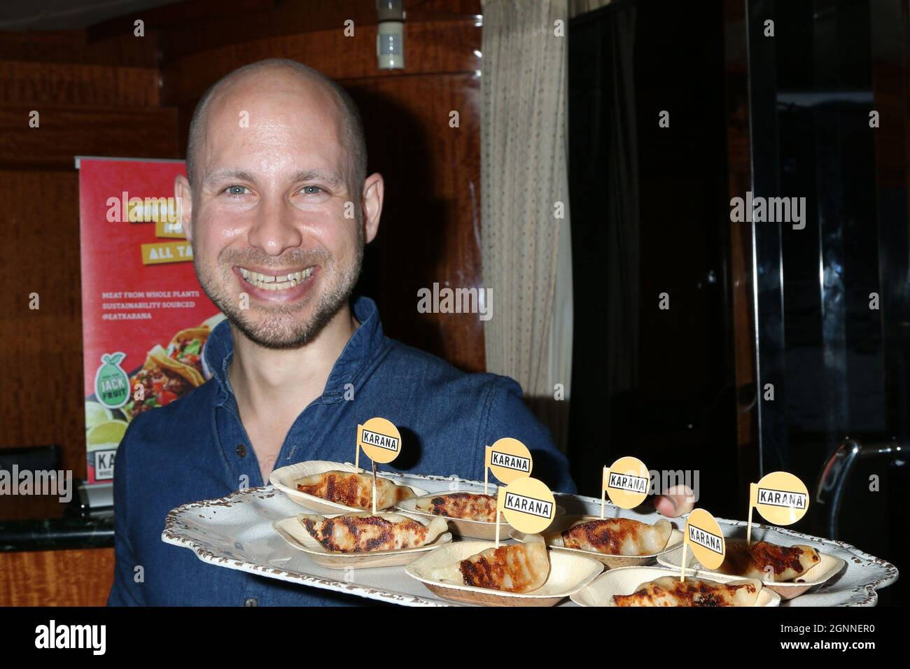 Dr carsten carstens hi-res stock photography and images - Alamy