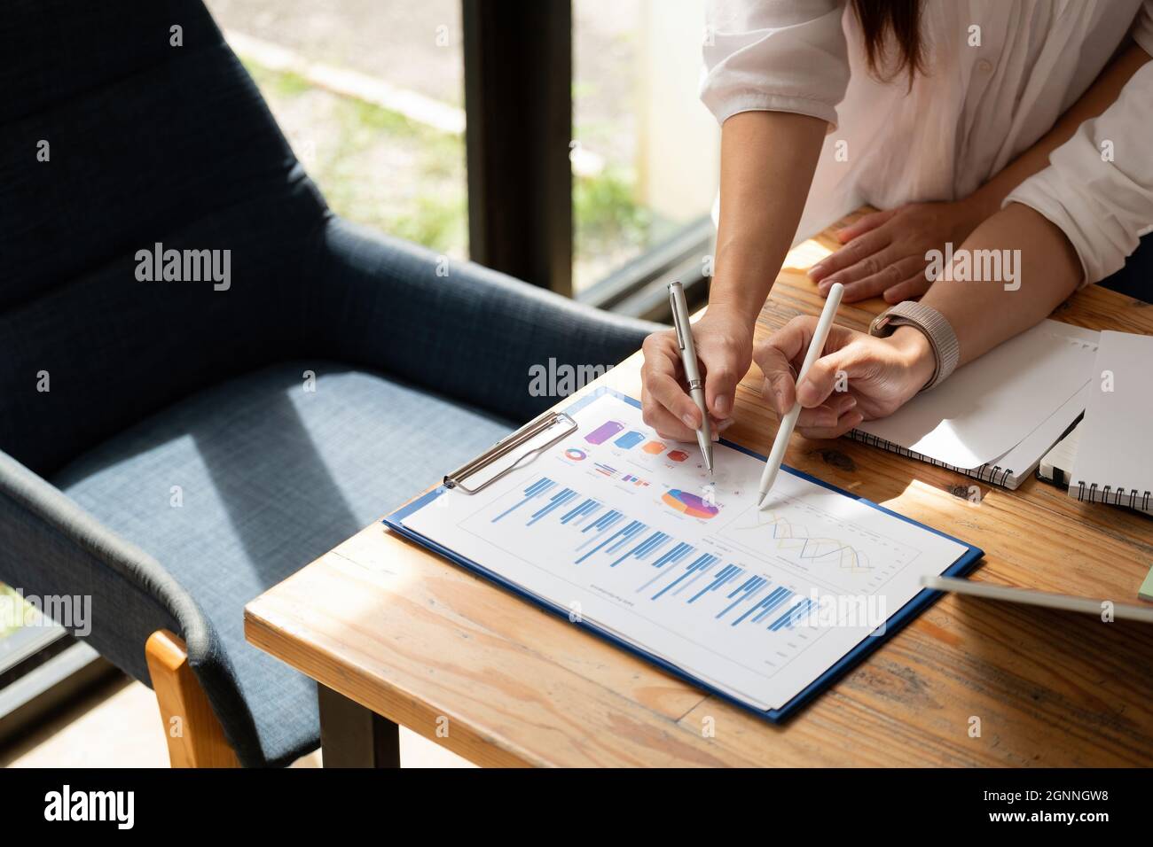 Close up business People Meeting Conference Discussion Corporate ...