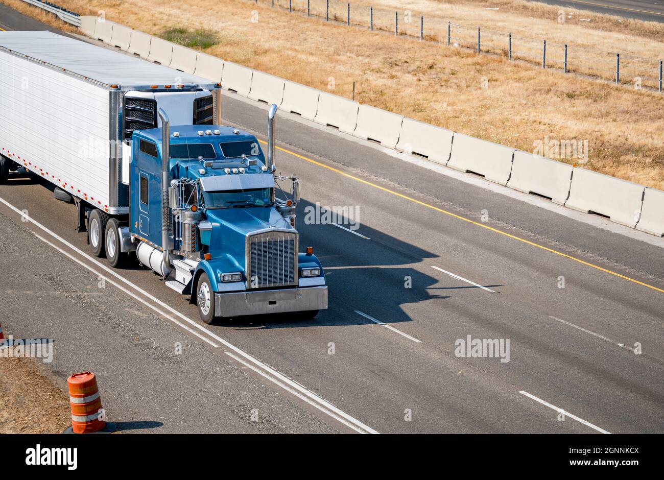 American big rigs hi-res stock photography and images - Alamy
