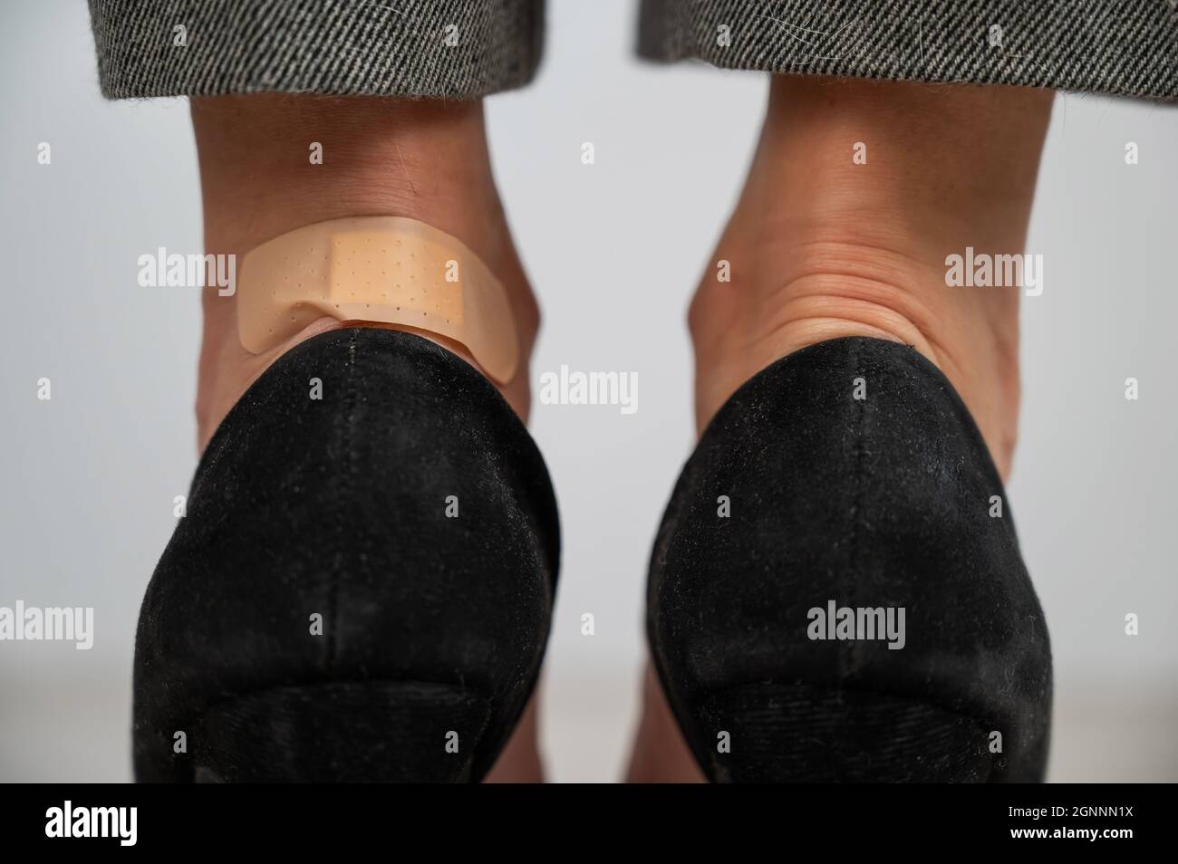 Woman feet care plaster hi-res stock photography and images - Alamy