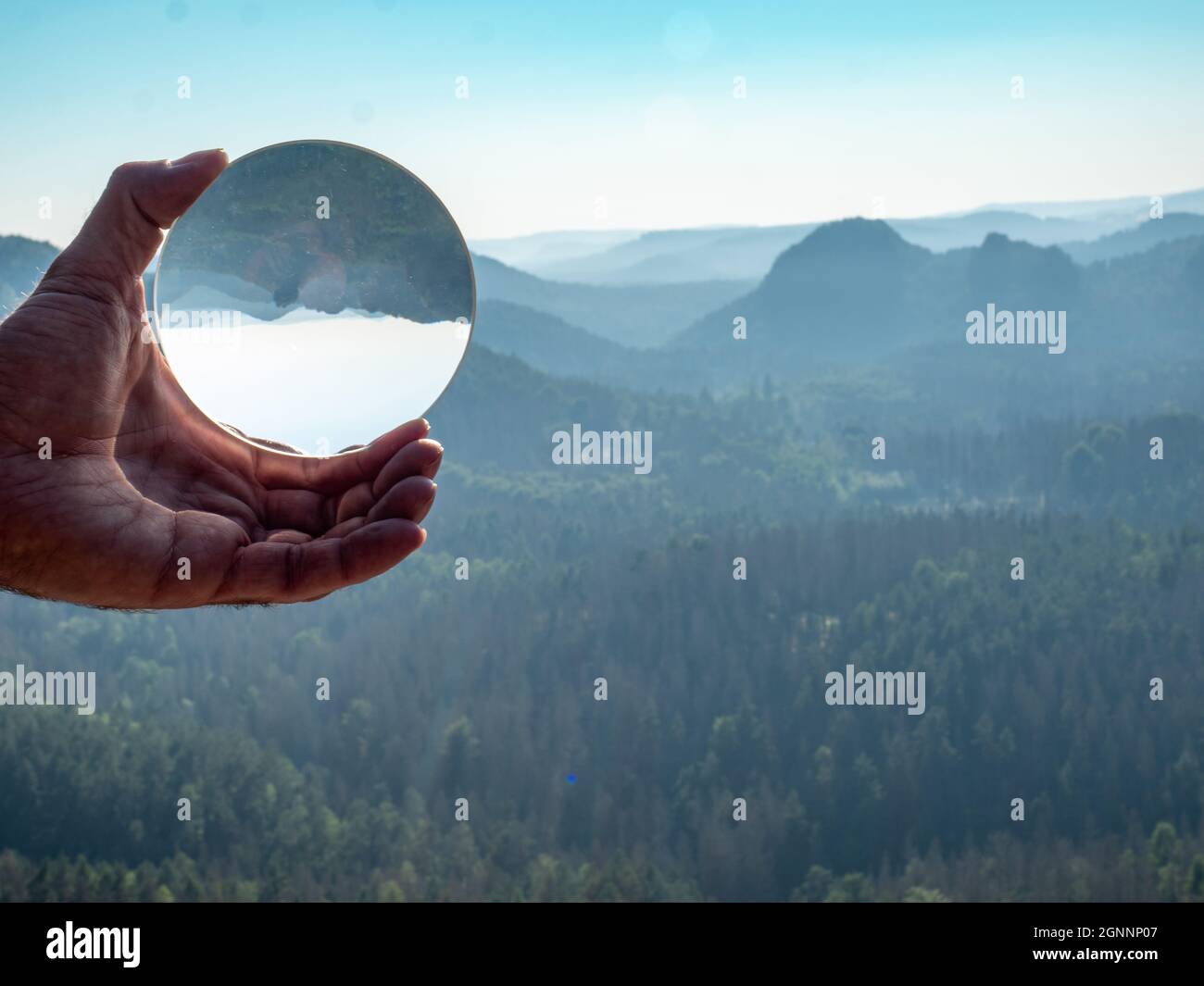 Crystal ball sunset shot at the famous Grosser Zschand valley, Saxon ...
