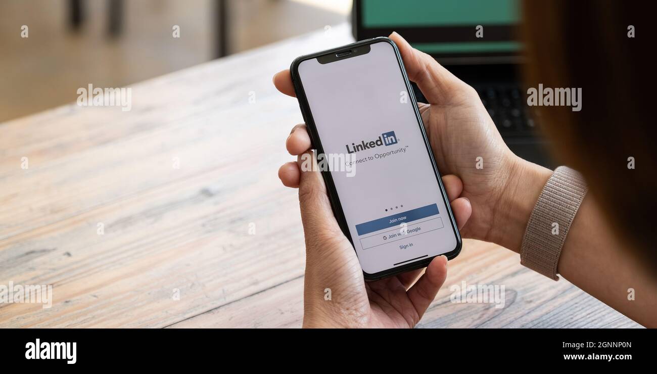CHIANG MAI, THAILAND - SEP 26, 2021: iPhone X with LinkedIn application ...