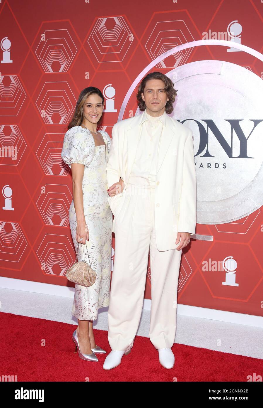 New York, United States. 27th Sep, 2021. Ericka Hunter and Aaron Tveit ...