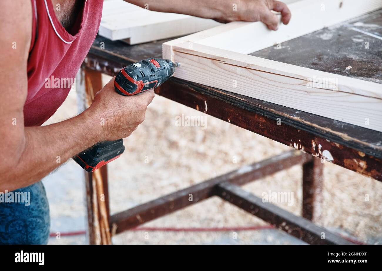 Male hand screwdriver screws screw hi-res stock photography and images ...