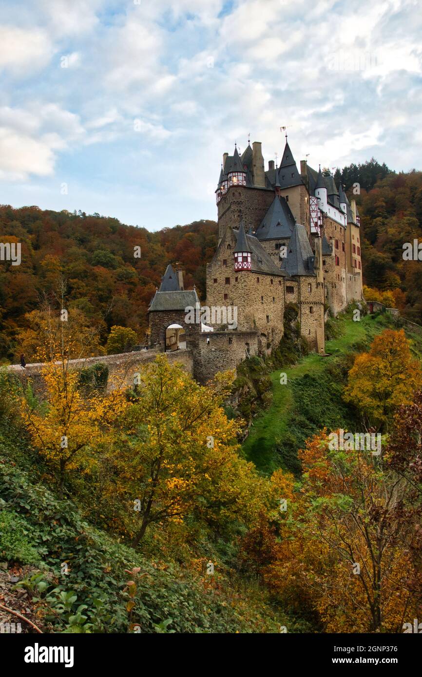 Side view of the eltz castle hi-res stock photography and images - Alamy