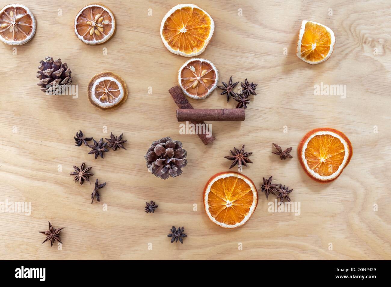 Composition oranges cinnamon sticks hi-res stock photography and images ...