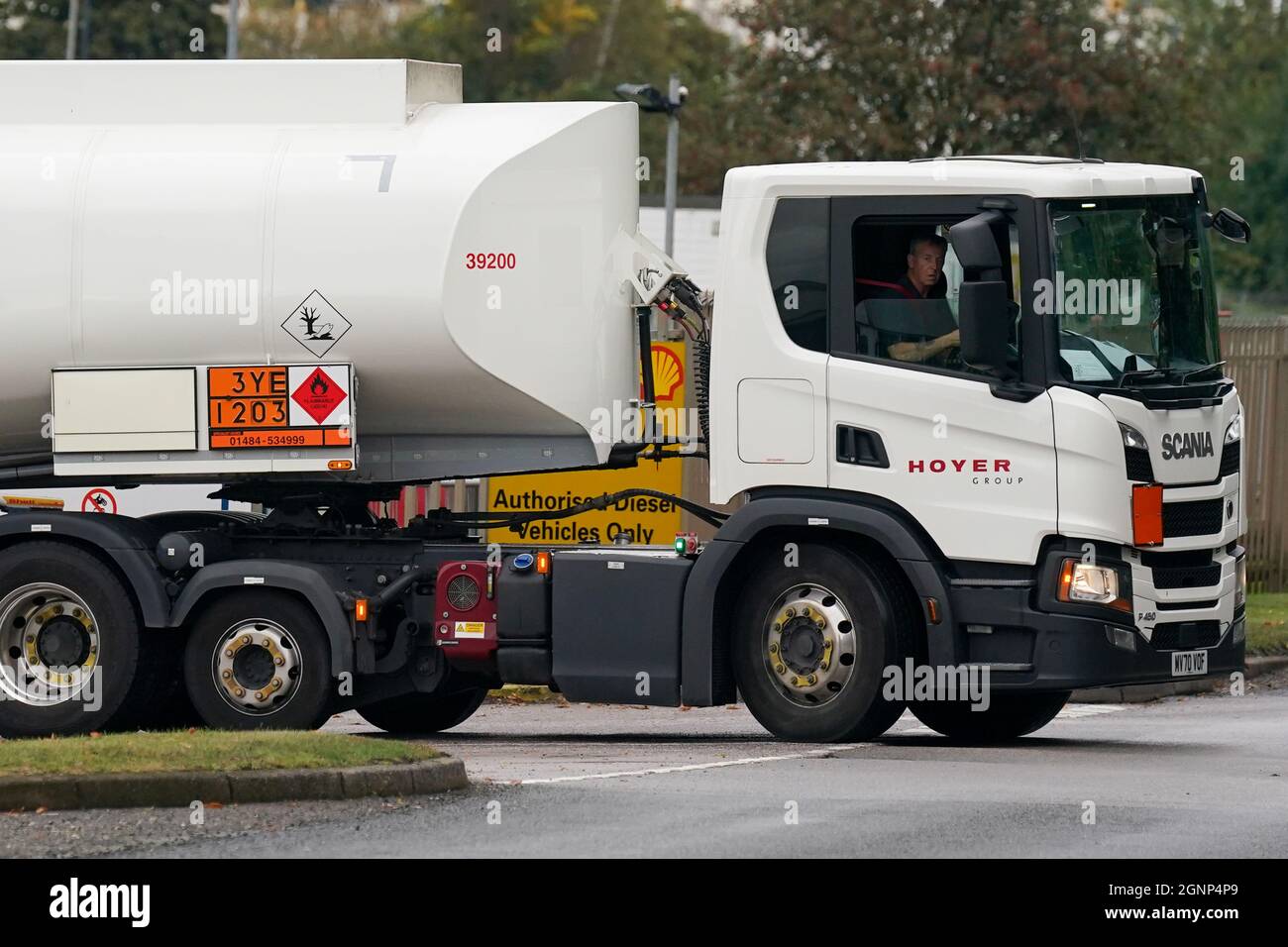 A fuel tanker departs a Shell oil depot in Kingsbury, Warwickshire ...