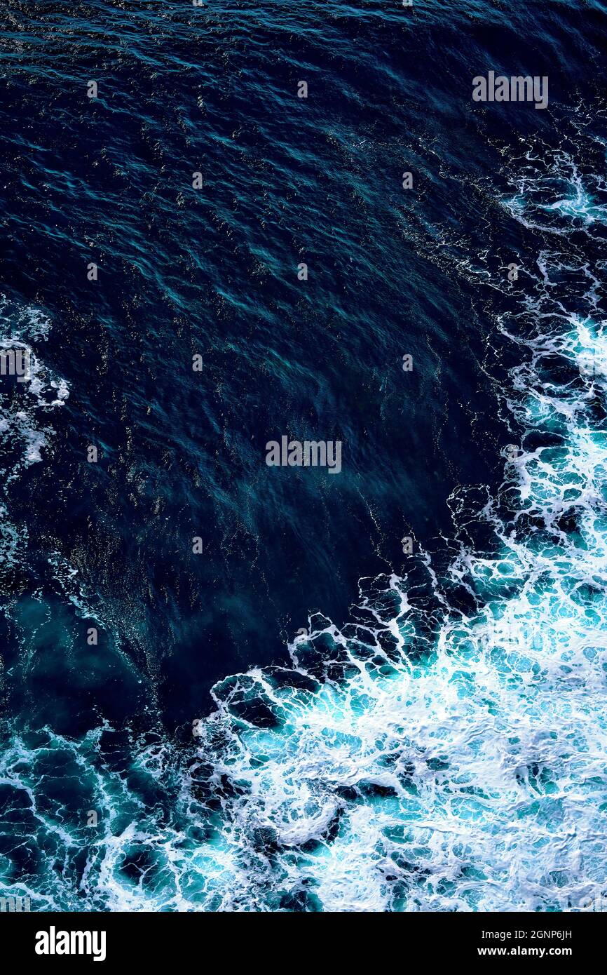 Aerial view to waves in ocean Splashing Waves. Blue clean wavy sea ...