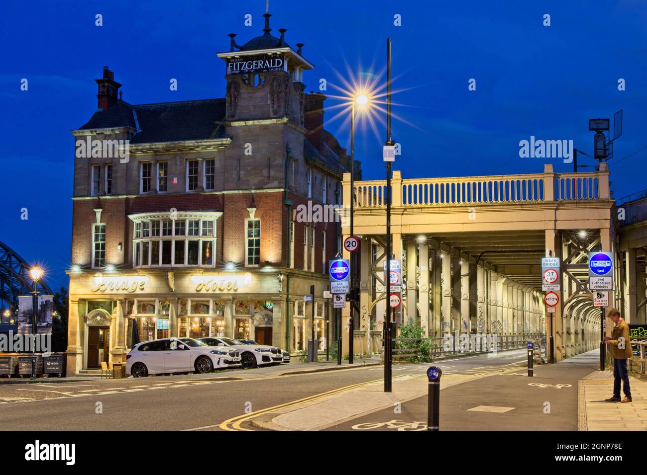 The Bridge Hotel in Newcastle upon Tyne stands next to the northern ...