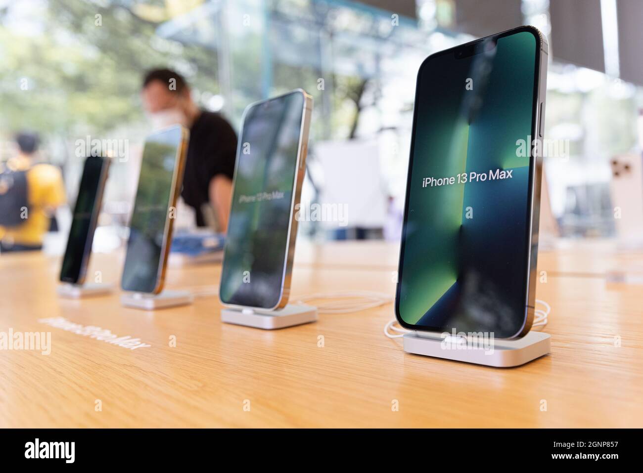 Tokyo, Japan. 27th Sep, 2021. iPhone 13 Pro Max smartphones seen ...