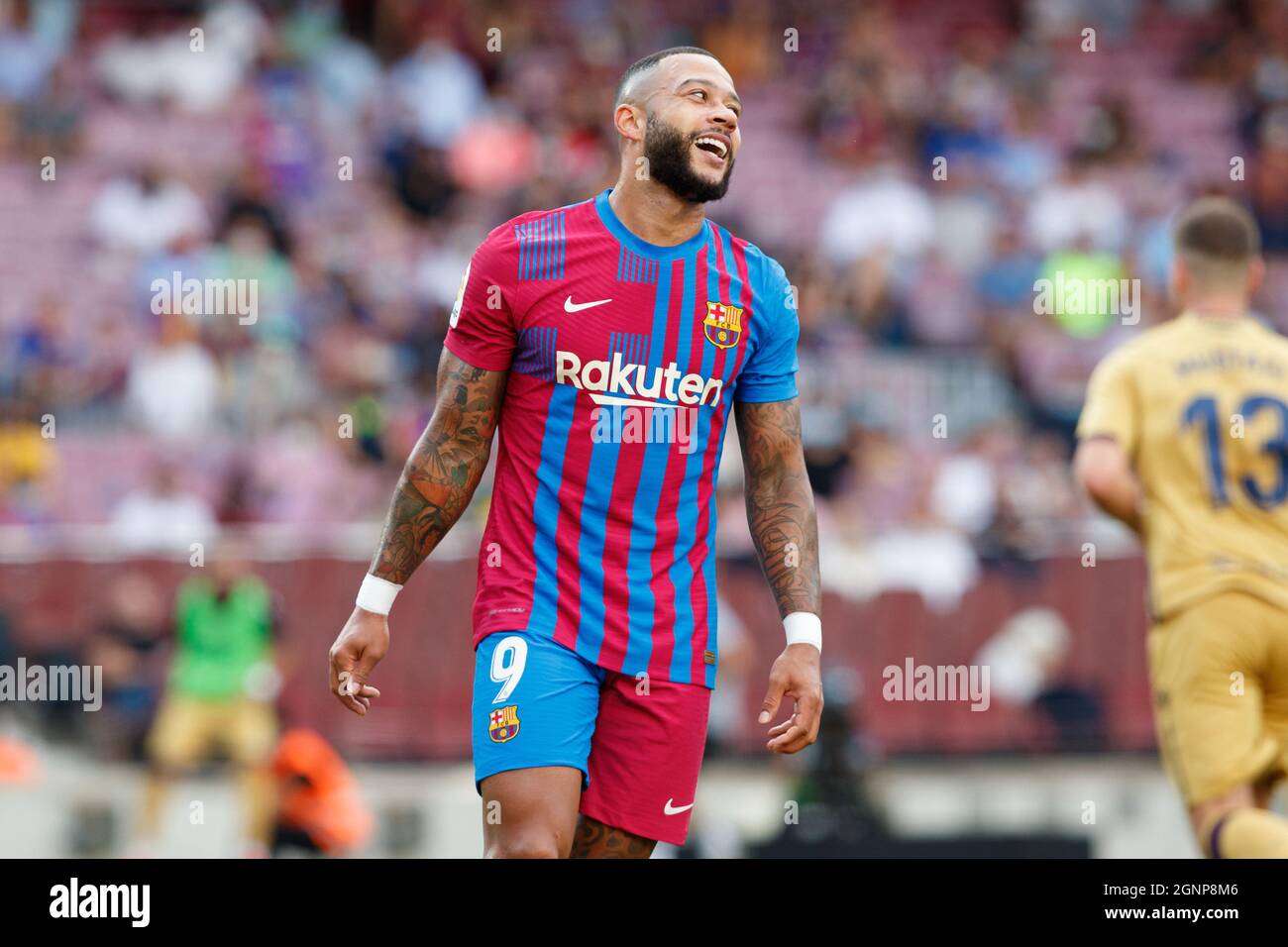 Barcelona, Spain. 26th Sep, 2021. Memphis Depay of FC Barcelona seen ...