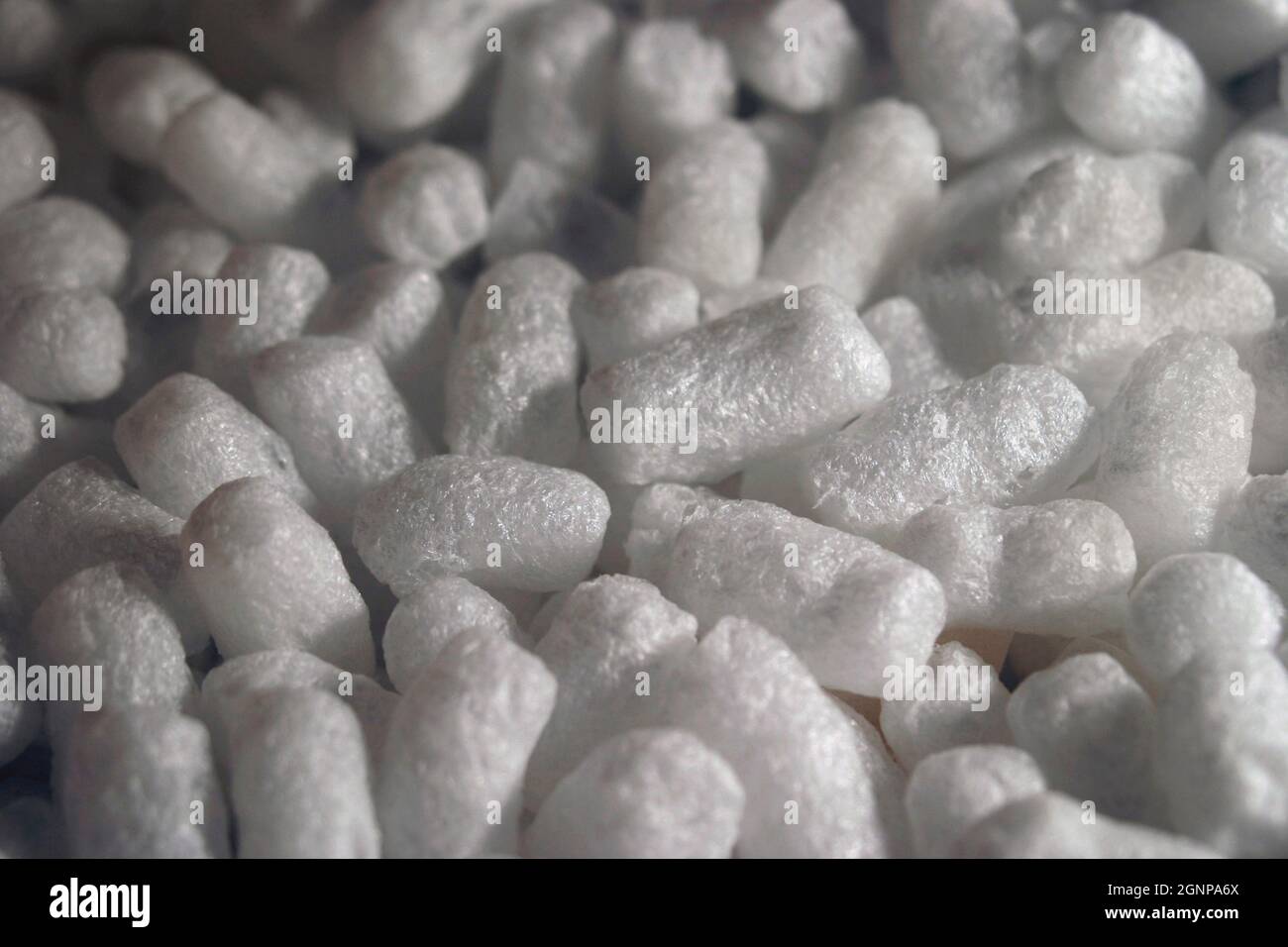 Packing material hi-res stock photography and images - Alamy