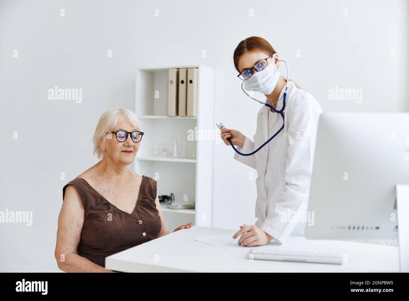 female doctor stethoscope in hand health care Stock Photo - Alamy