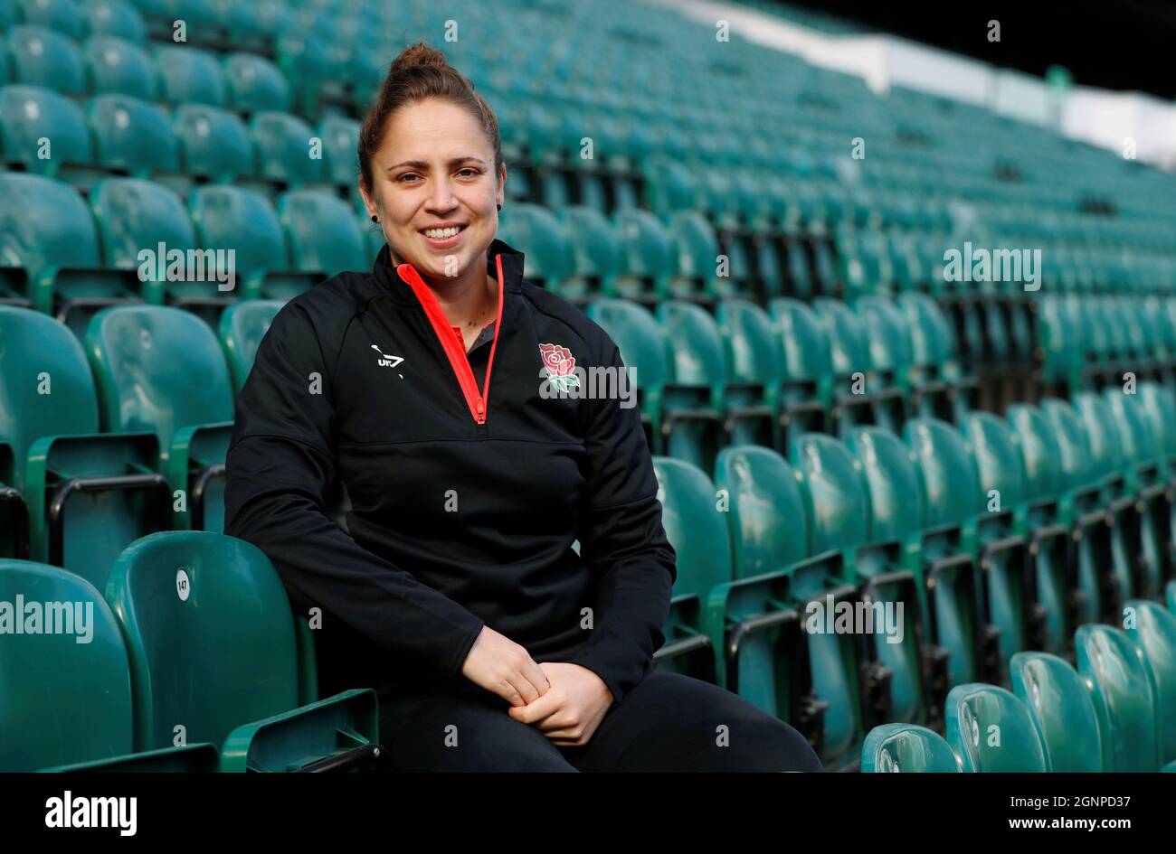 Rugby referee sara cox hi-res stock photography and images - Alamy