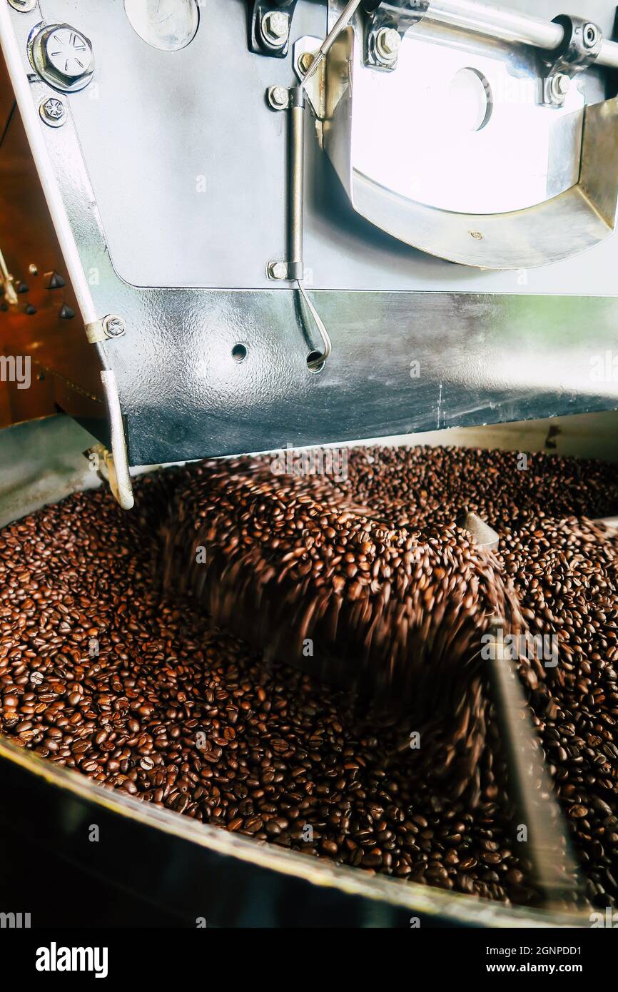 Image of Roasting process of coffee Stock Photo - Alamy