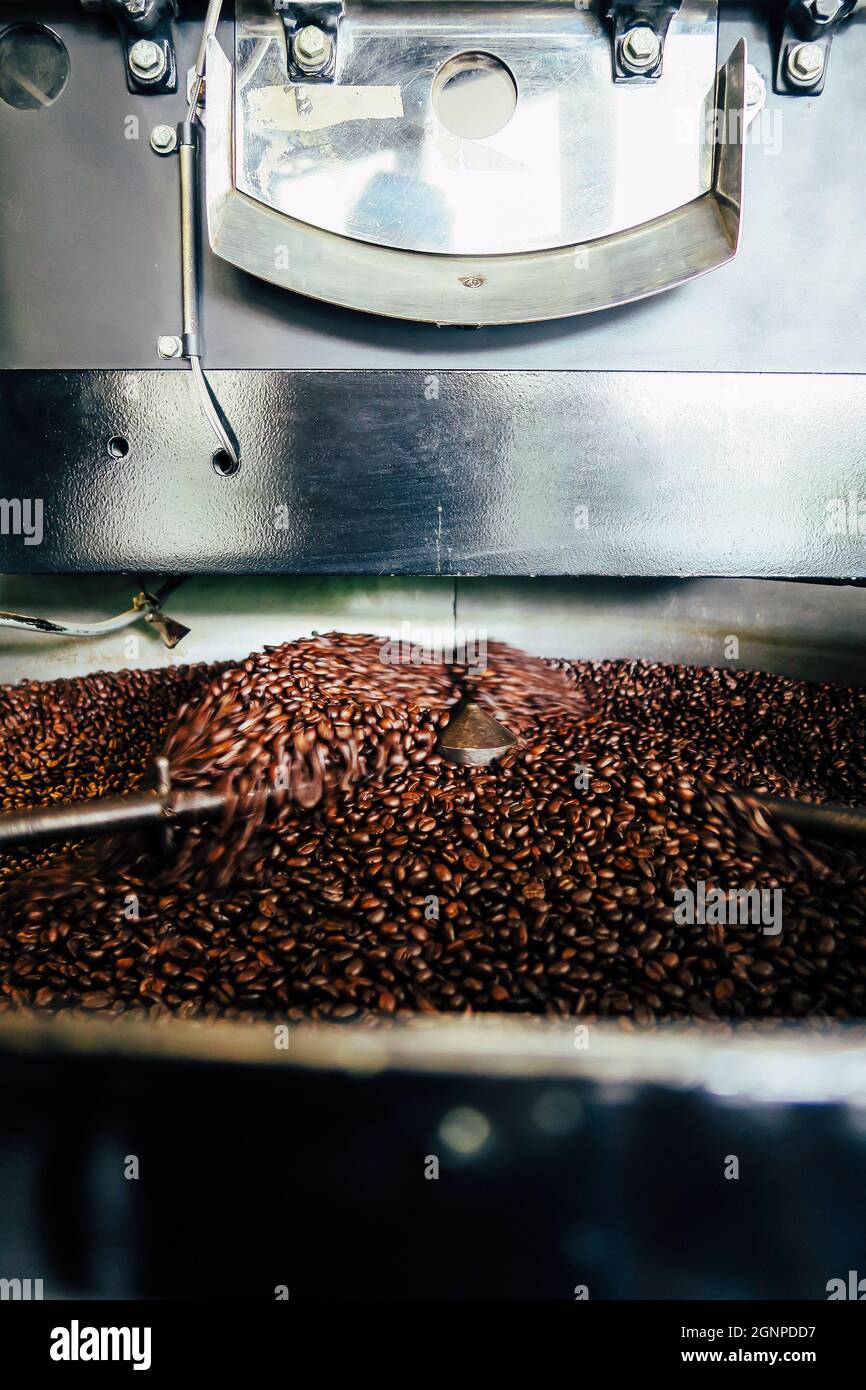 Image of Roasting process of coffee Stock Photo - Alamy