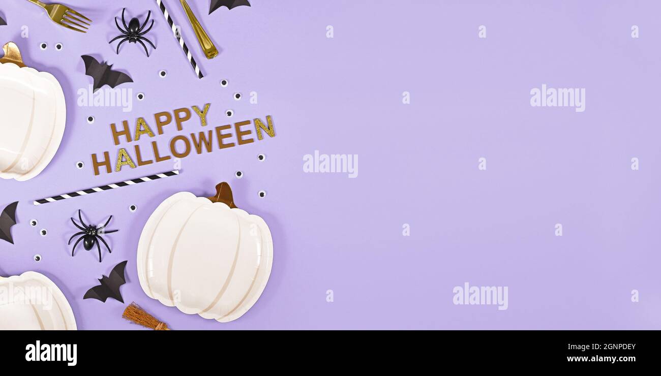 Overhead banner hi-res stock photography and images - Alamy