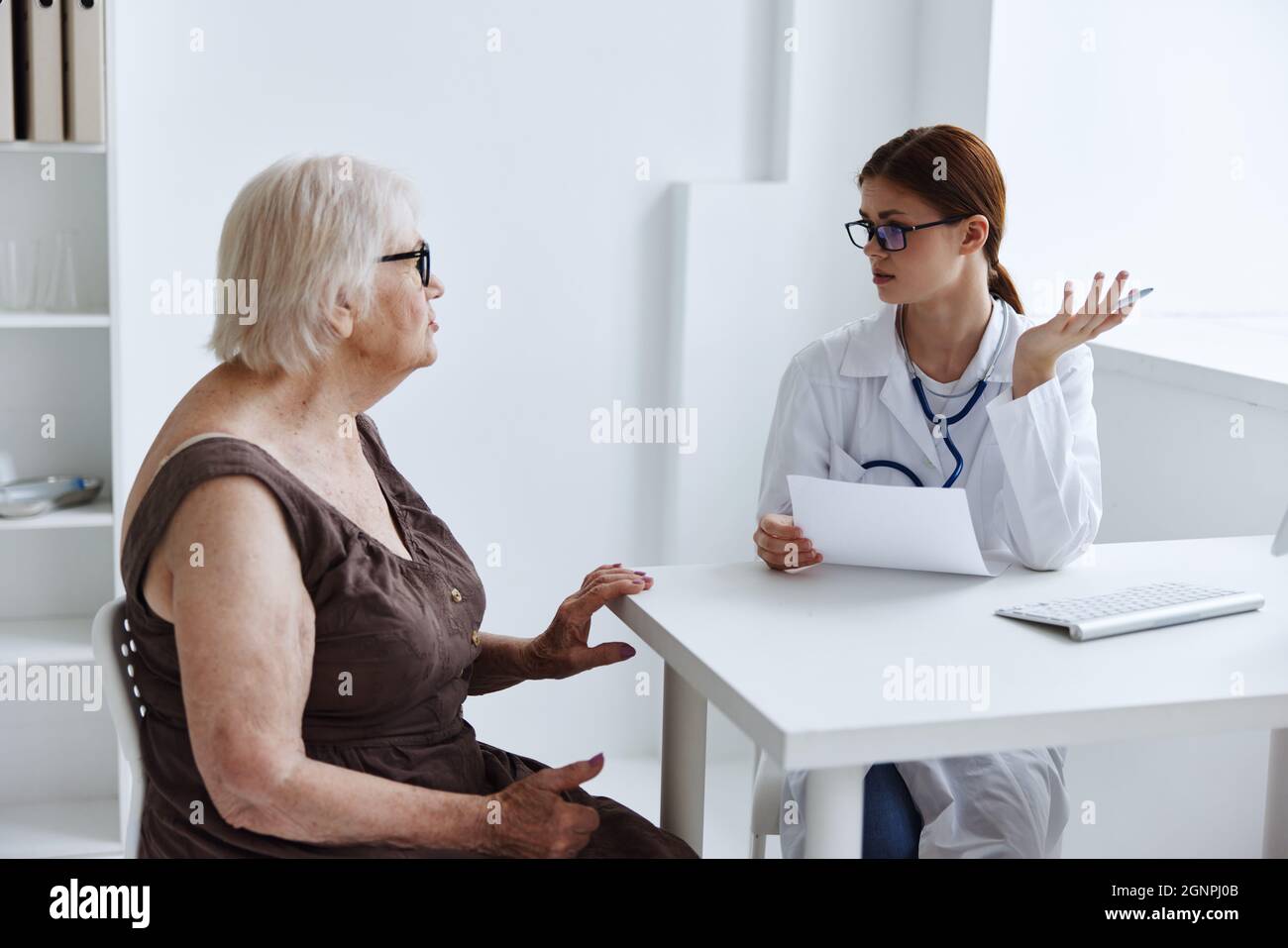 female patient diagnostics health care Stock Photo - Alamy