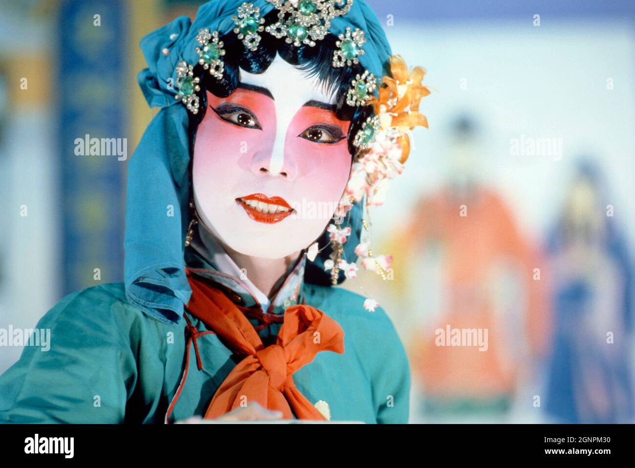 Chinese culture. Woman Chinese Opera Performer. Singapore Stock Photo ...