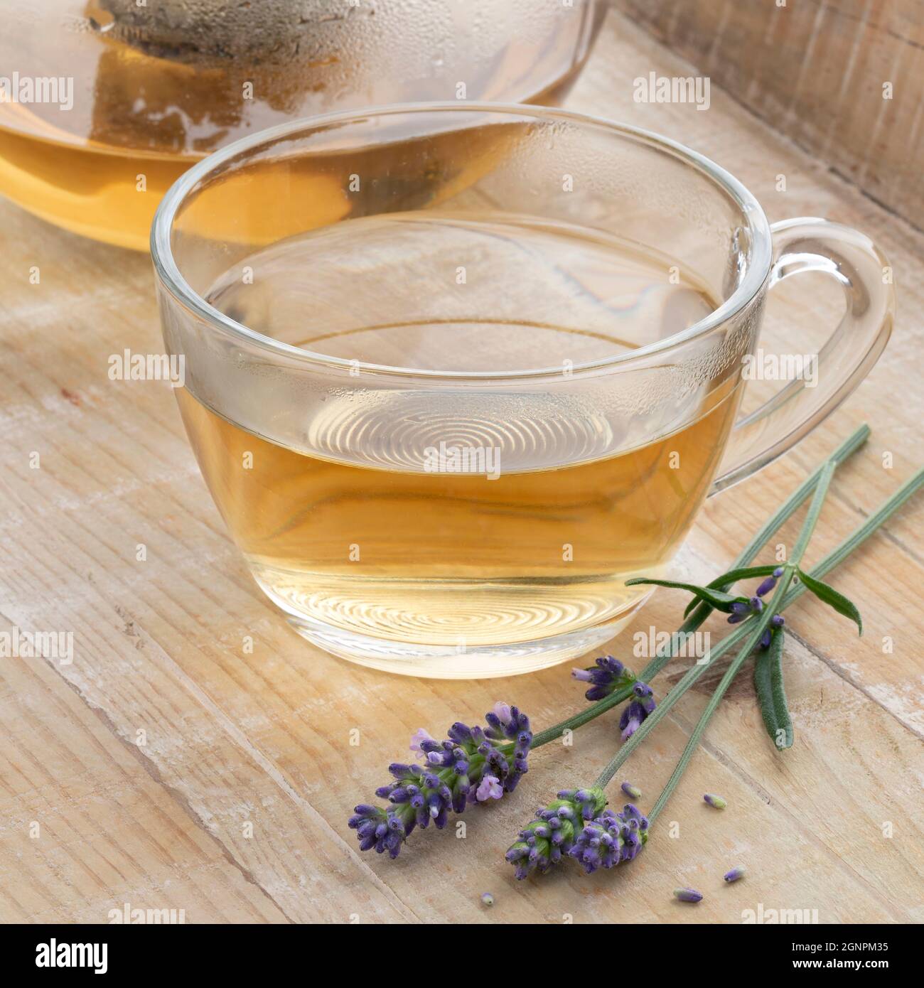 Lavender tea hi-res stock photography and images - Alamy