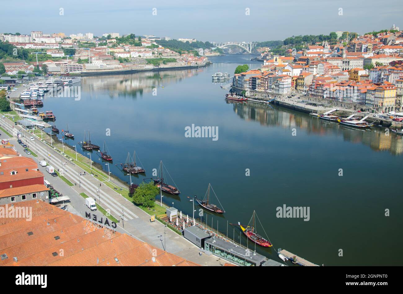 Douro River surrounded by buildings in Portugal Stock Photo - Alamy