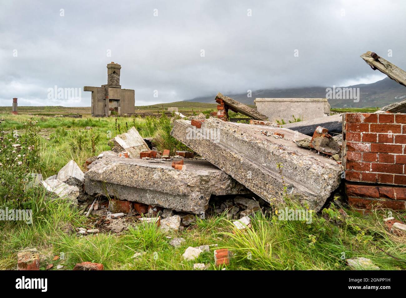 The ruins of Lenan Head fort at the north coast of County Donegal ...