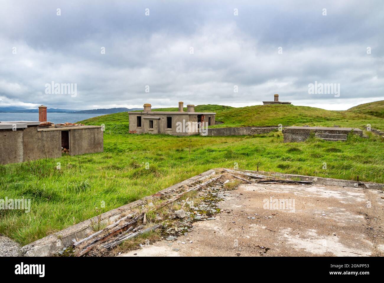 The ruins of Lenan Head fort at the north coast of County Donegal ...