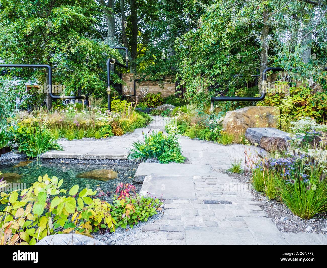 Chelsea flower show hi-res stock photography and images - Alamy
