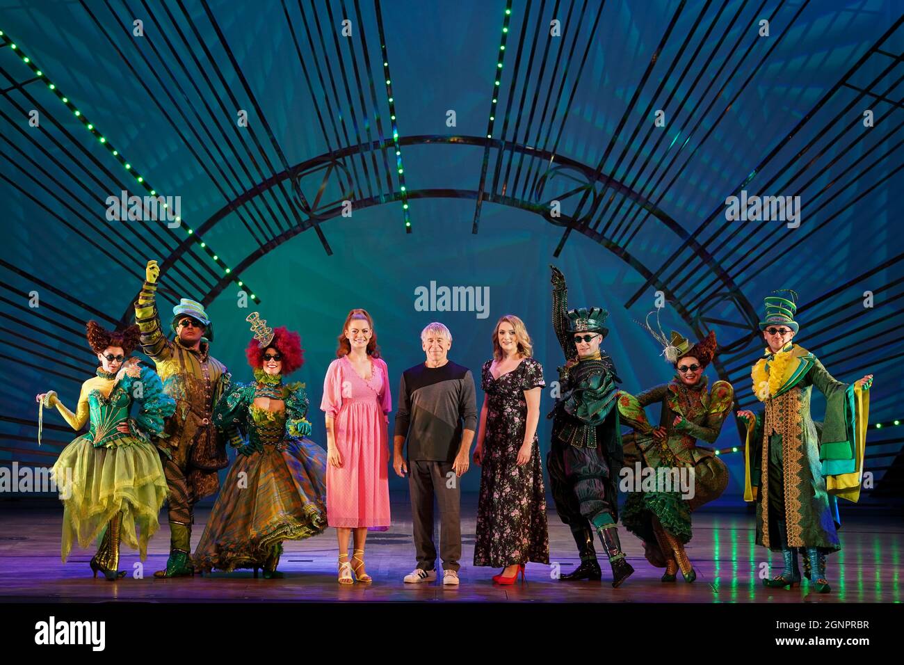 Wicked Musical Elphaba High Resolution Stock Photography and Images - Alamy