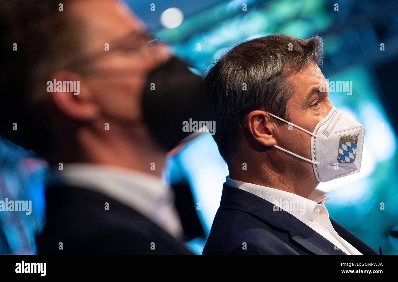 Munich, Germany. 27th Sep, 2021. Markus Blume (l), Secretary General of ...