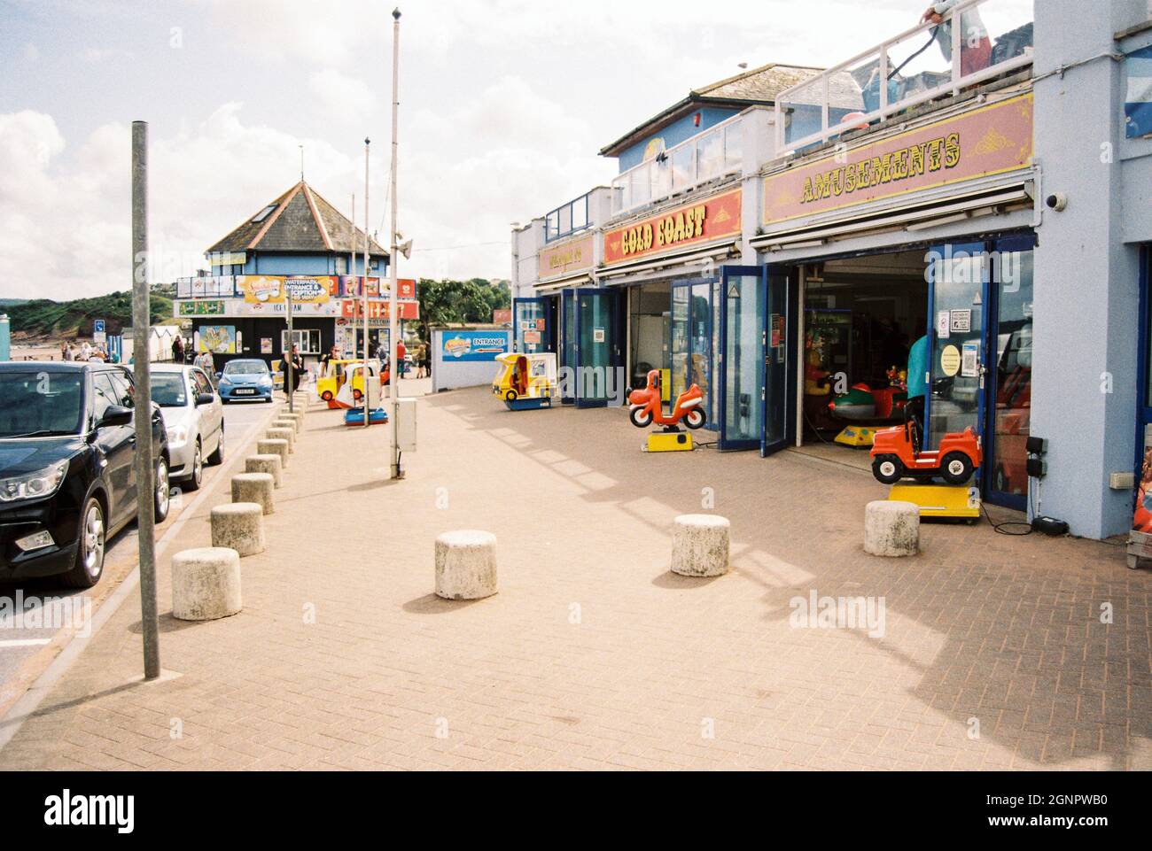 Goodrington beach on the English Riviera, Paignton, Devon, England ...