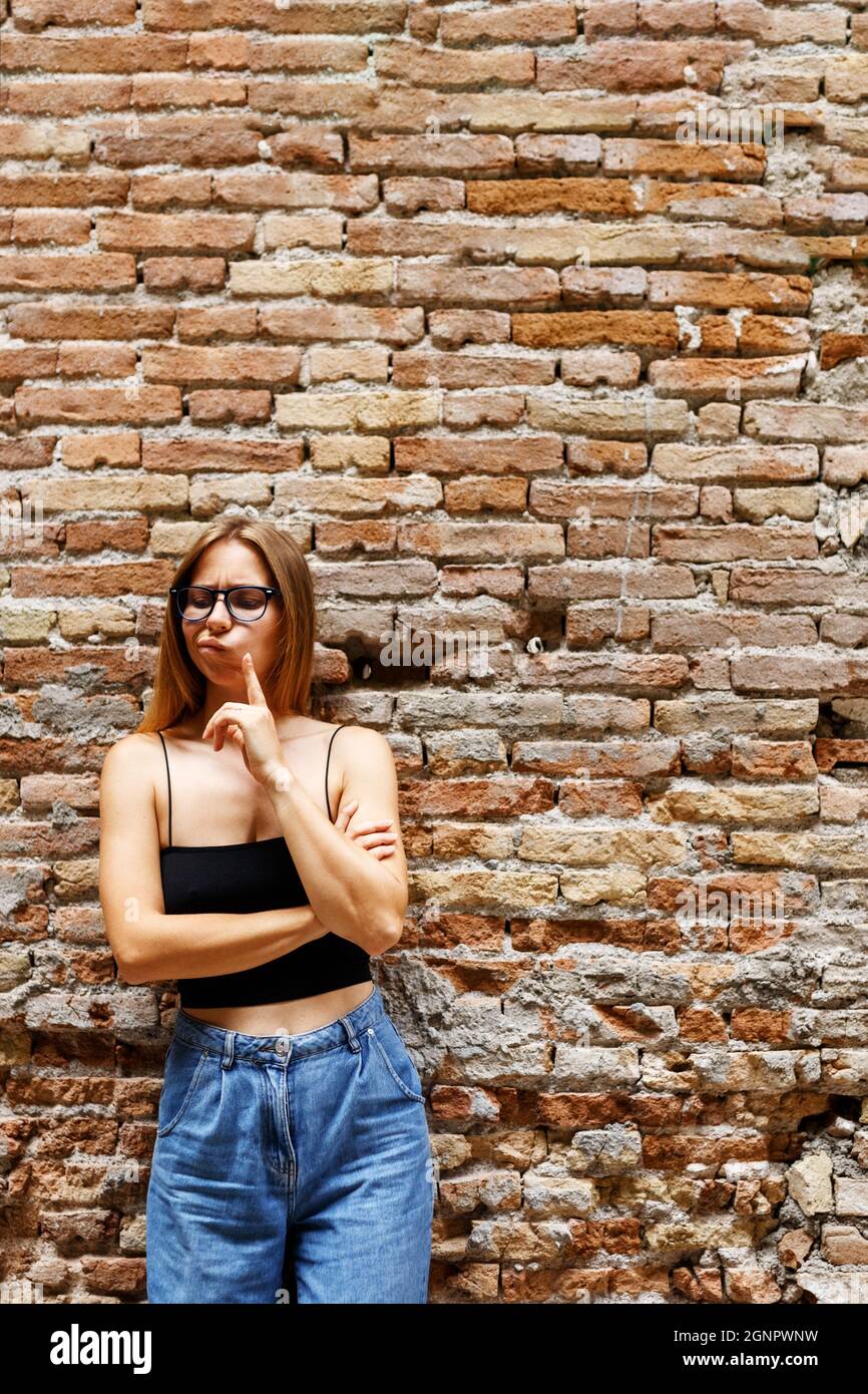 Hipster Hair Girl Brown