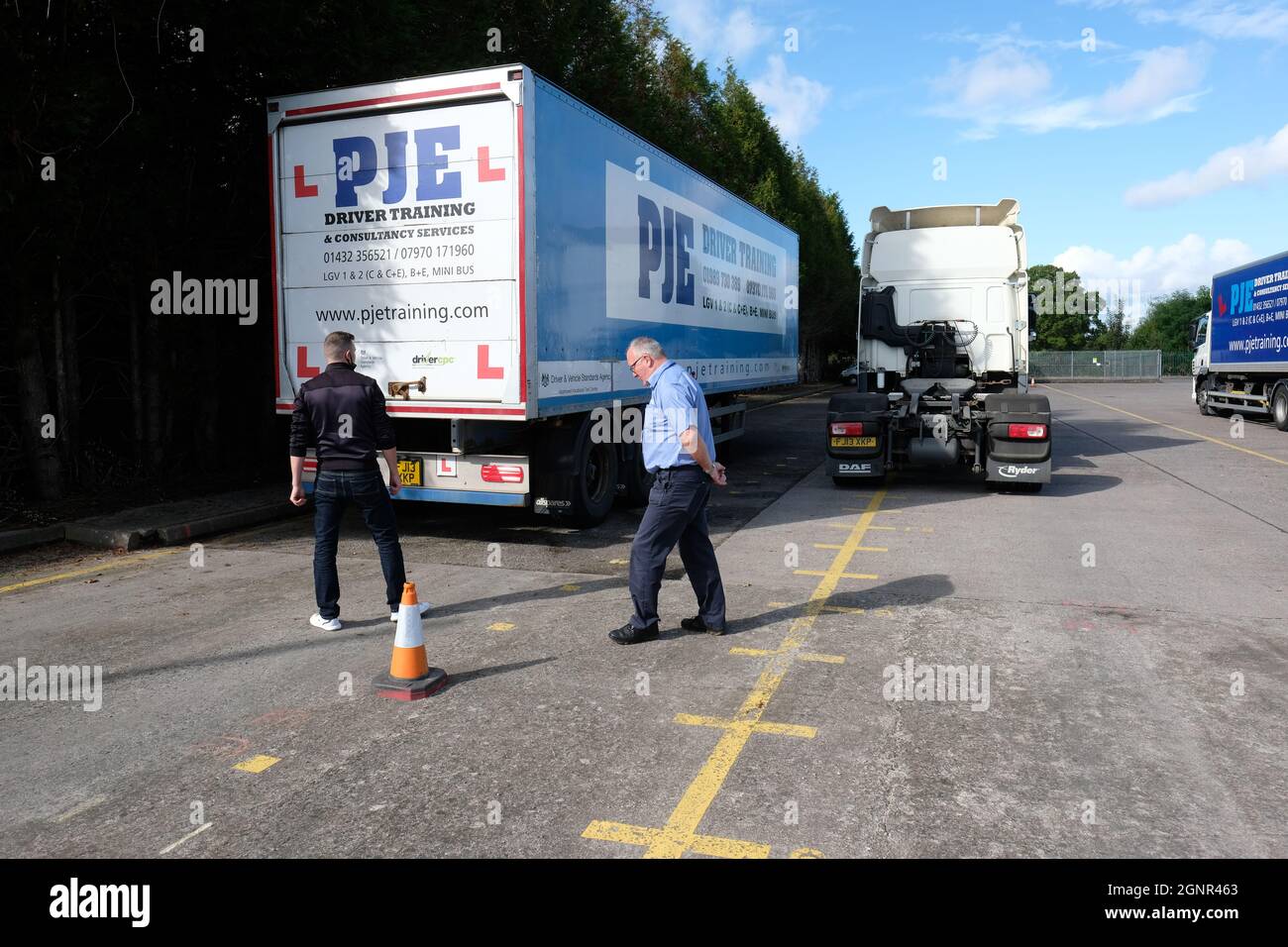 Lorry driver uk cab hi-res stock photography and images - Alamy